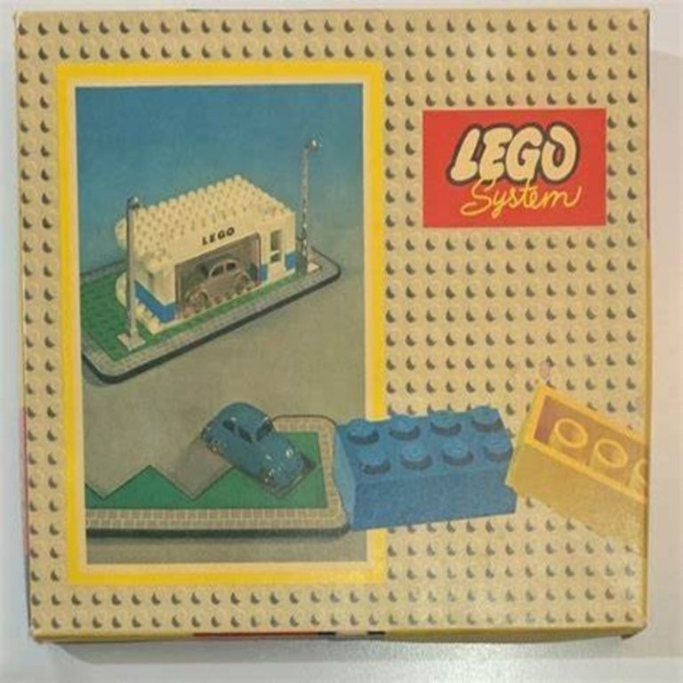 The Oldest LEGO Set: Discover Its History and Significance
